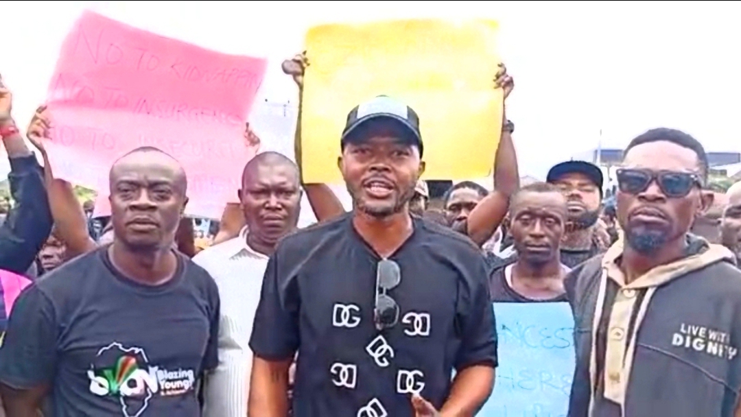 Insecurity: Eziobodo , Ezi Okele Communities Protest Alleged Attacks By ...